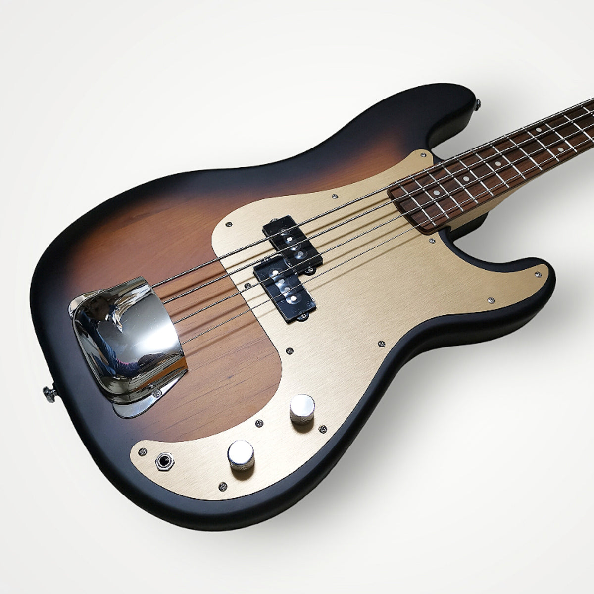 Tribe Spike 4 '62 Type – BassJapanDirect